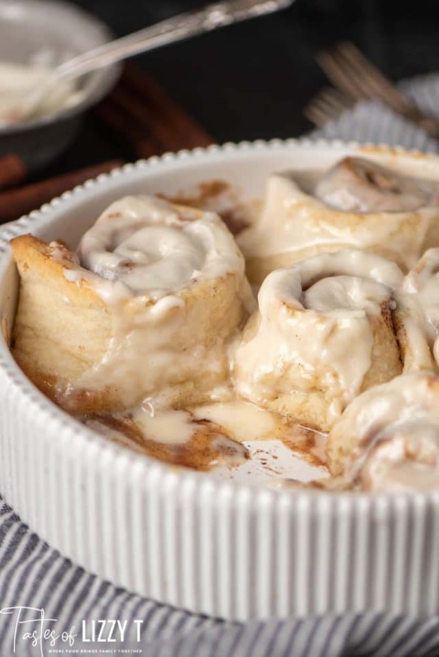 Bisquick Cinnamon Rolls Recipe | Tastes of Lizzy T