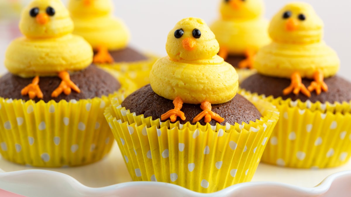Easter Chicks Cupcakes Recipe | Tastes of Lizzy T