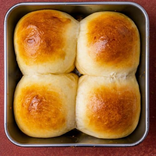 The Ultimate Guide: Washes for Breads & Rolls - Tastes of Lizzy T