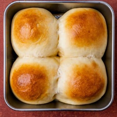 The Ultimate Guide: Washes for Breads & Rolls - Tastes of Lizzy T