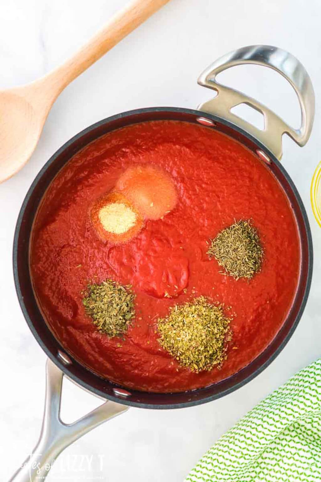 Pizza Sauce with Tomato Puree