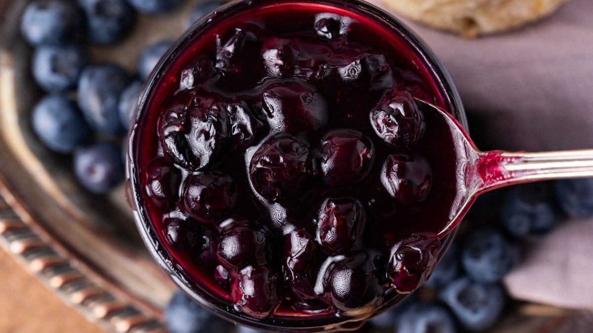 Blueberry Compote Recipe with Honey, Lemon and Butter